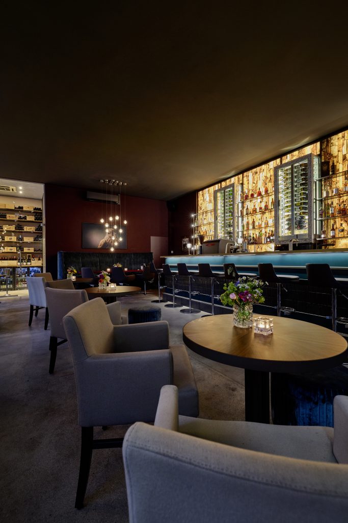 FALCO`S BAR Hafencity Hamburg: Bar, Weinbar & Cocktailbar (Speicherstadt)